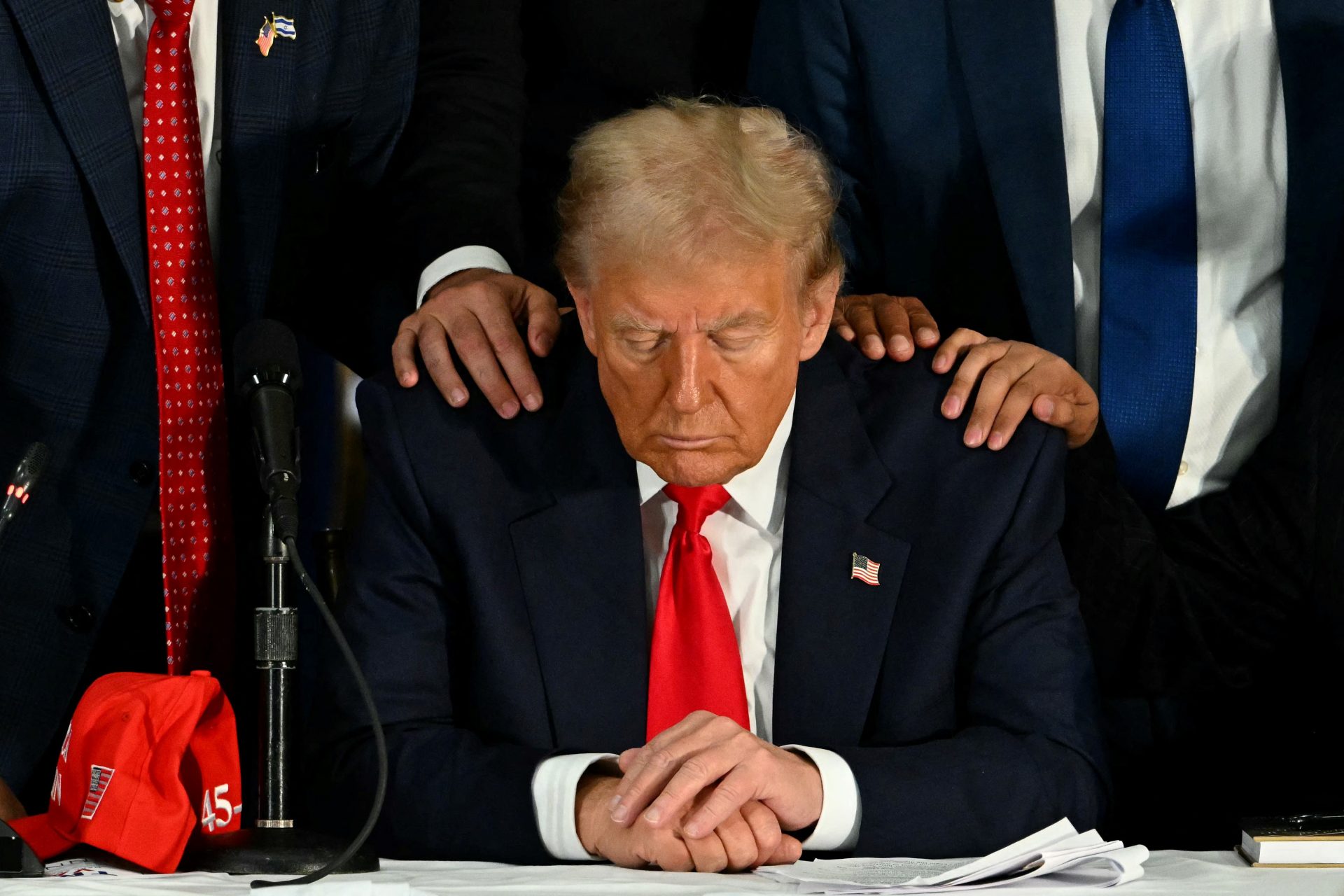 New polls could spell trouble for Trump and the Republicans