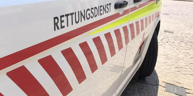 Mopedlenkerin (16) kollidiert mit Auto – zwei Verletzte in Wolfsberg