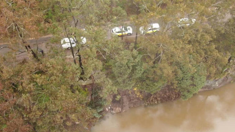 Bodies pulled from water after river crash