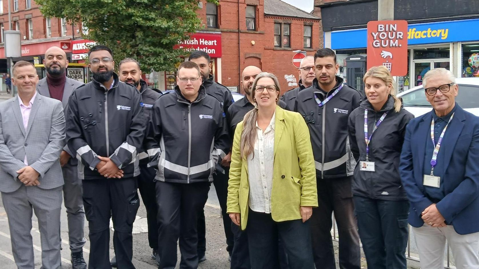 No ticket target for city's new litter enforcers