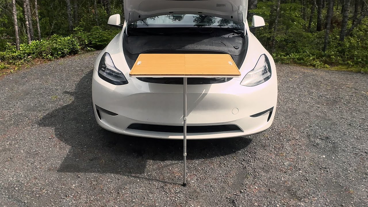 Discover Fruble – The Smart Frunk Table for Tesla Models