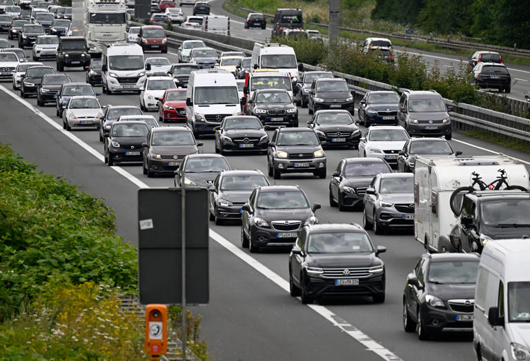 590 Autos auf 1.000 Einwohner: Pkw-Dichte nimmt zu