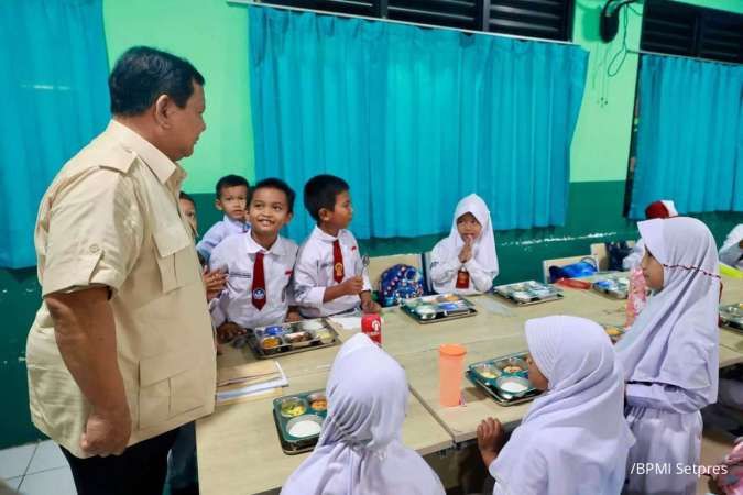 Prabowo bantah program MBG diadakan agar dirinya terpilih lagi di ...