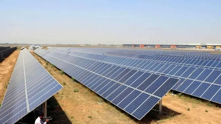 Ladakh's Urgo Phobrang gets solar power plant near Indo-China border