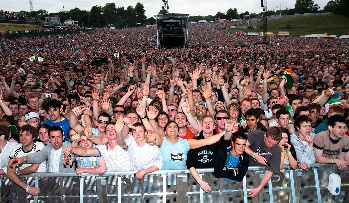 Roll With It: Odds slashed on Oasis return to Slane Castle