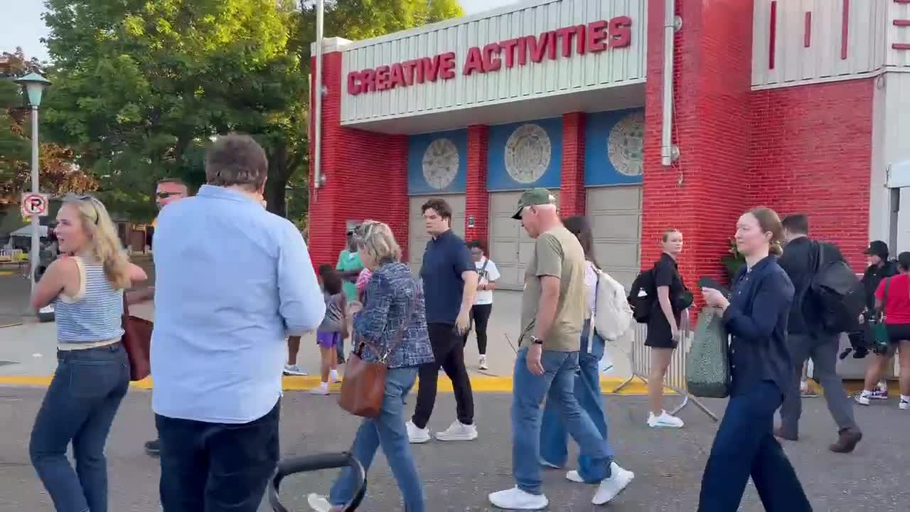 Gov. Tim Walz, Gwen Walz and Hope Walz enter the Minnesota State Fair
