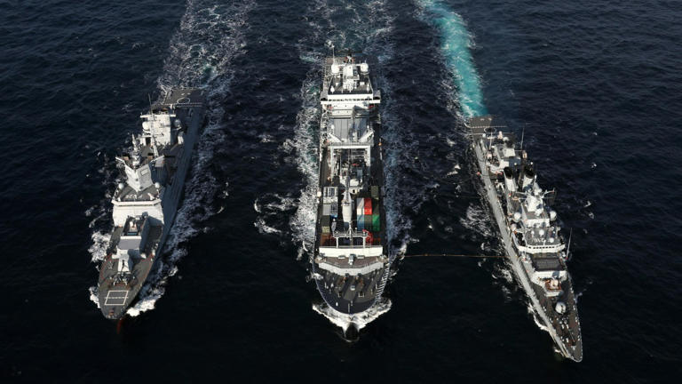 6 navy ships with laser weapons