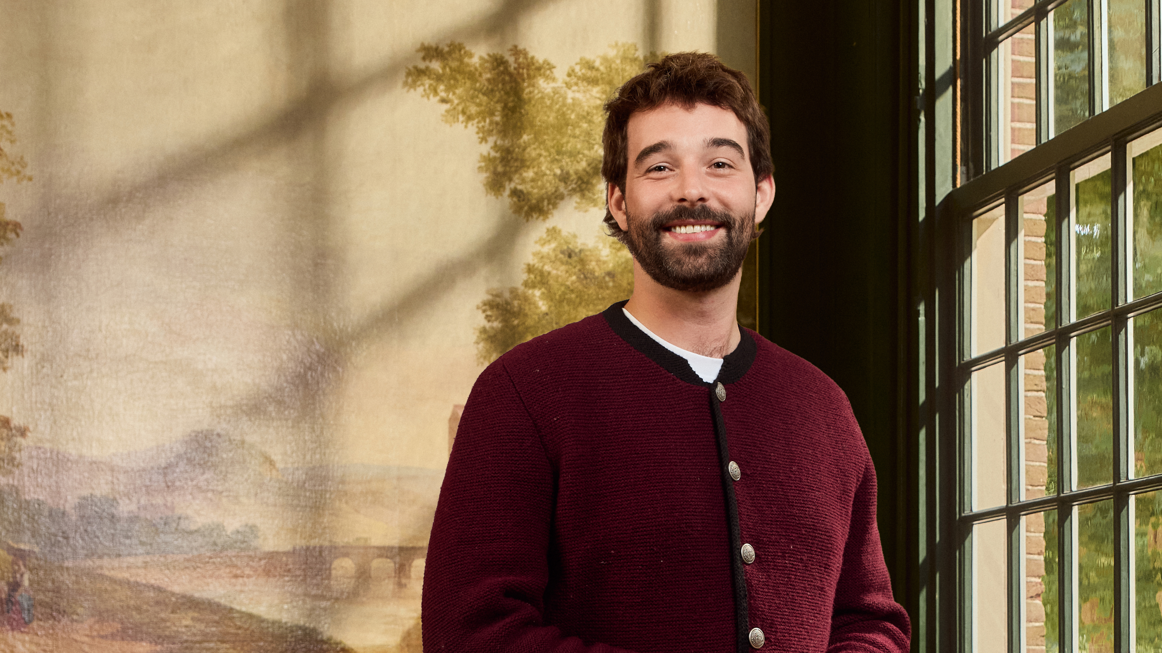 RTL onthult deelnemers nieuwe serie 'Bij de Jonge Adel': van etiquette ...