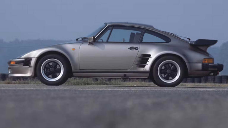 This Porsche Patent May Show Us The New Front End Of The 911
