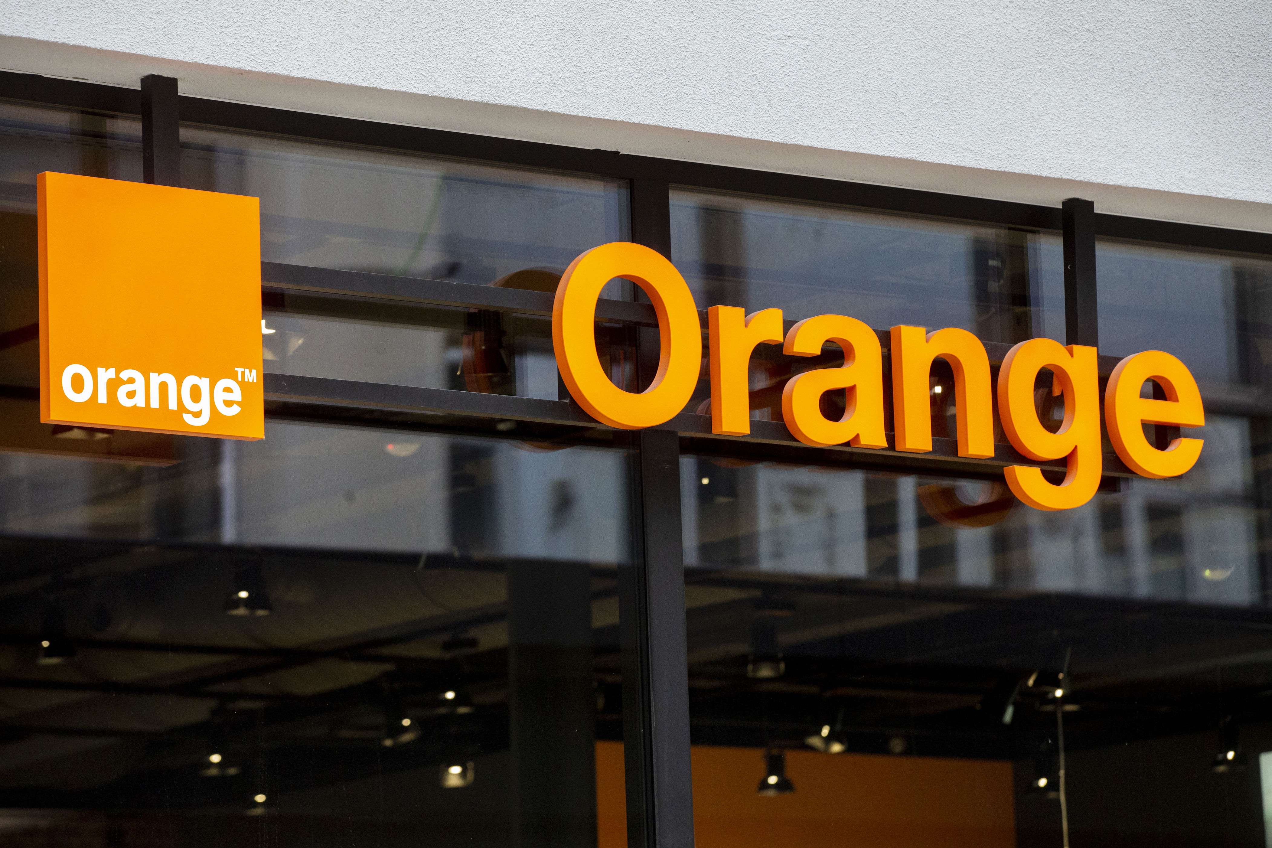 Cyberattaque chez Orange: un hacker éthique dépose plainte auprès de l'APD