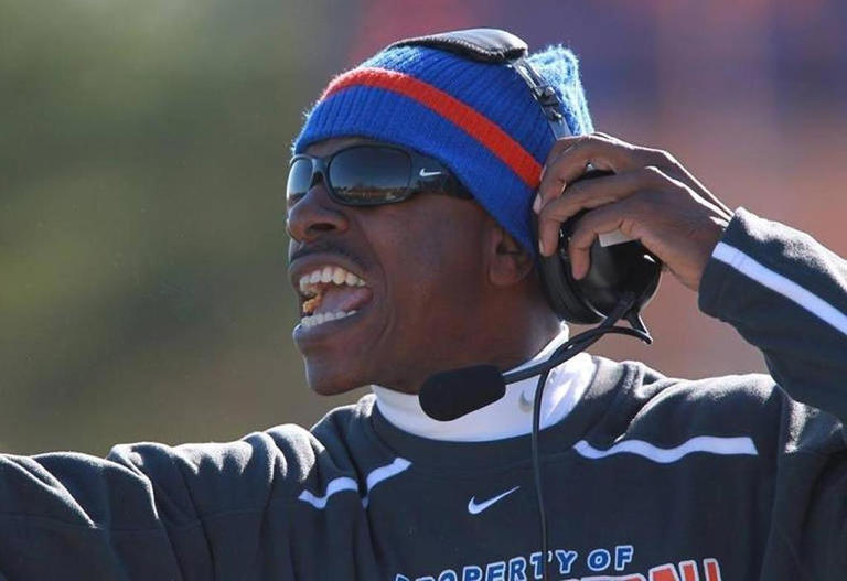 East St. Louis coach gets guarded after landing the nation's No. 2 ...