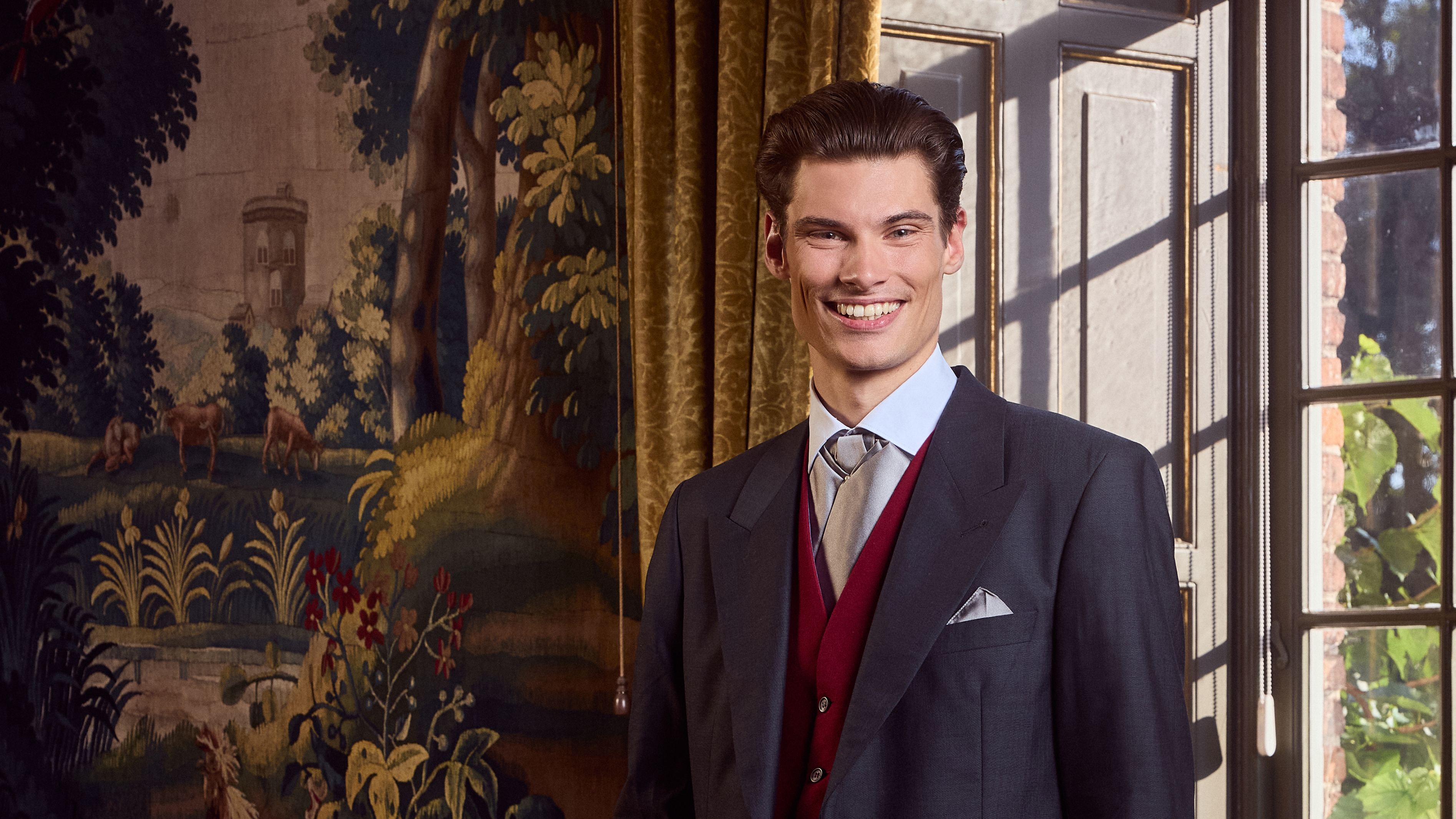 RTL onthult deelnemers nieuwe serie 'Bij de Jonge Adel': van etiquette tot technofeestjes in de ...