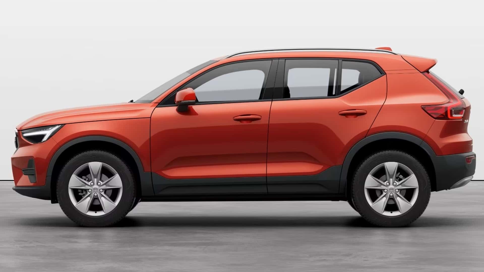 Nuevo Volvo XC40 2025: híbrido 48V, 4 cilindros, ACC, Eco… ¡casi 10.000 ...
