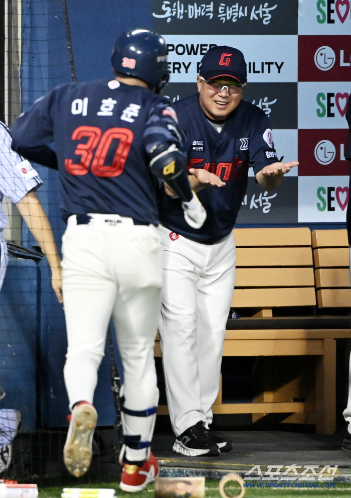 Hojun, come on in Director Kim Tae-hyung, Lee Ho-joon, 125m solo shot ...