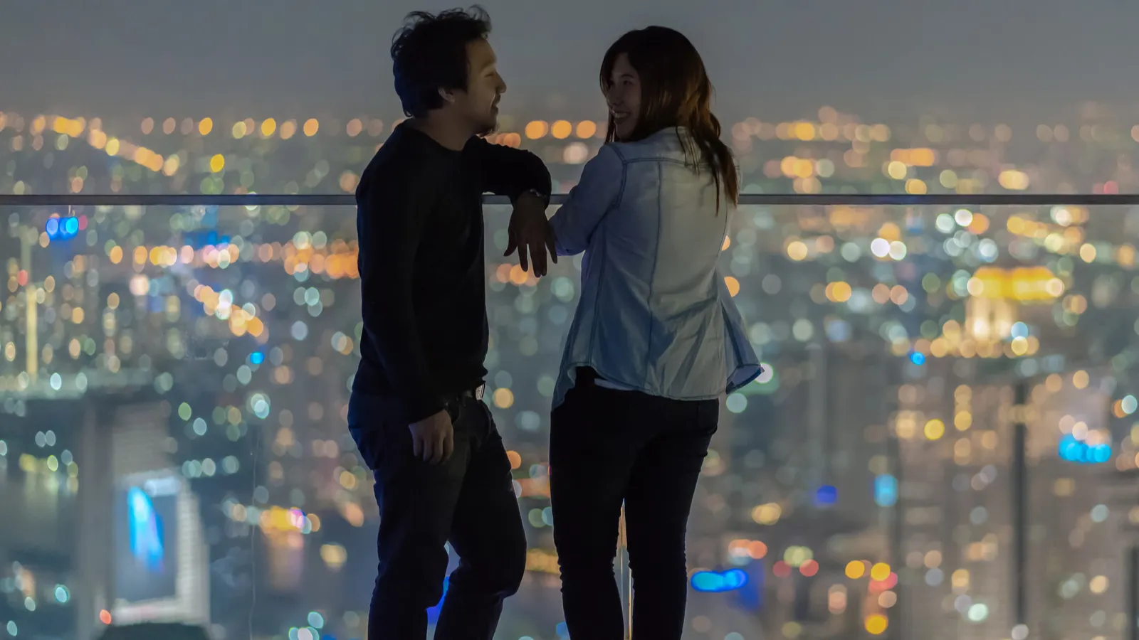 How to capture stunning photos in the dark