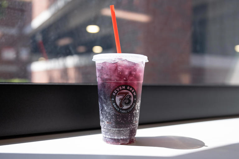 What is 7 Brew? What to know about the coffee, energy drink shop’s ...