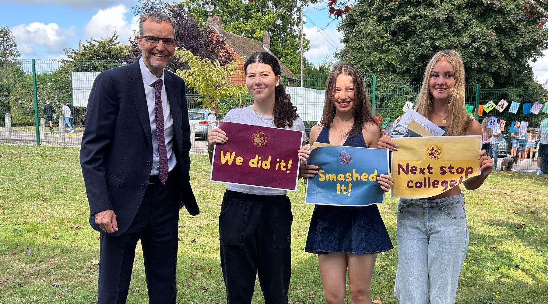 Congratulations to the 'Oathall Class of 2025 'on their impressive GCSE ...