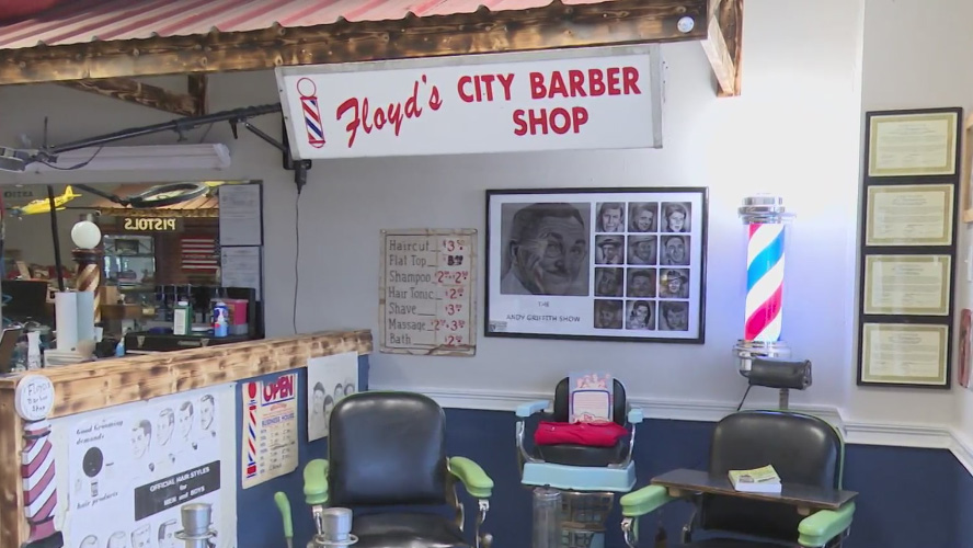 Smiths Station barber brings in memorable pieces from ‘The Andy ...