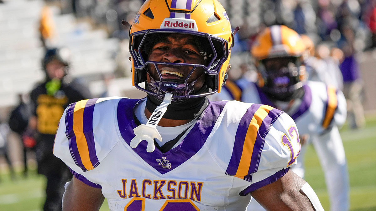 Alabama football’s 5-star commit hit with suspension after violation