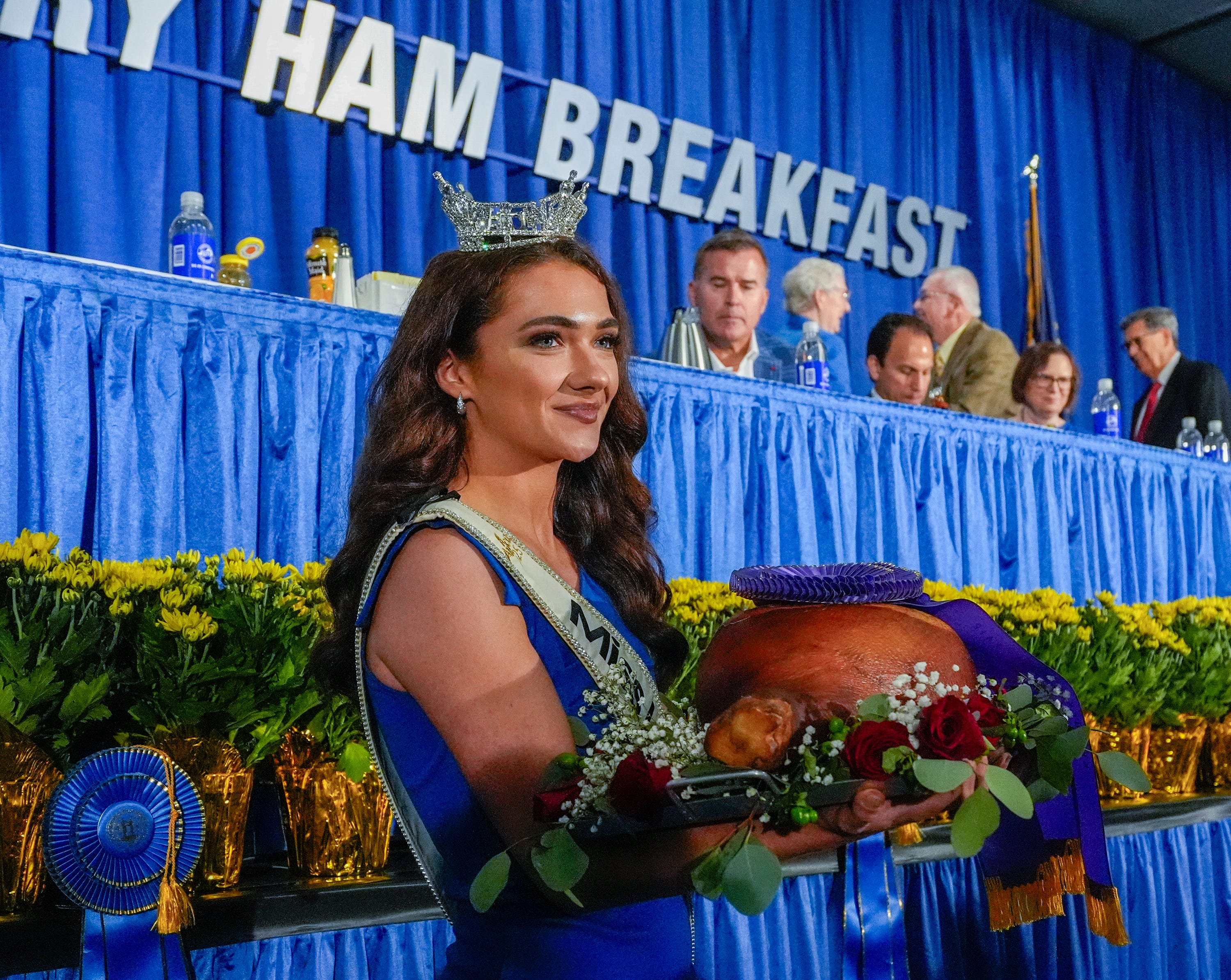 Prize ham sells for near record at 61st annual Kentucky Country Ham ...