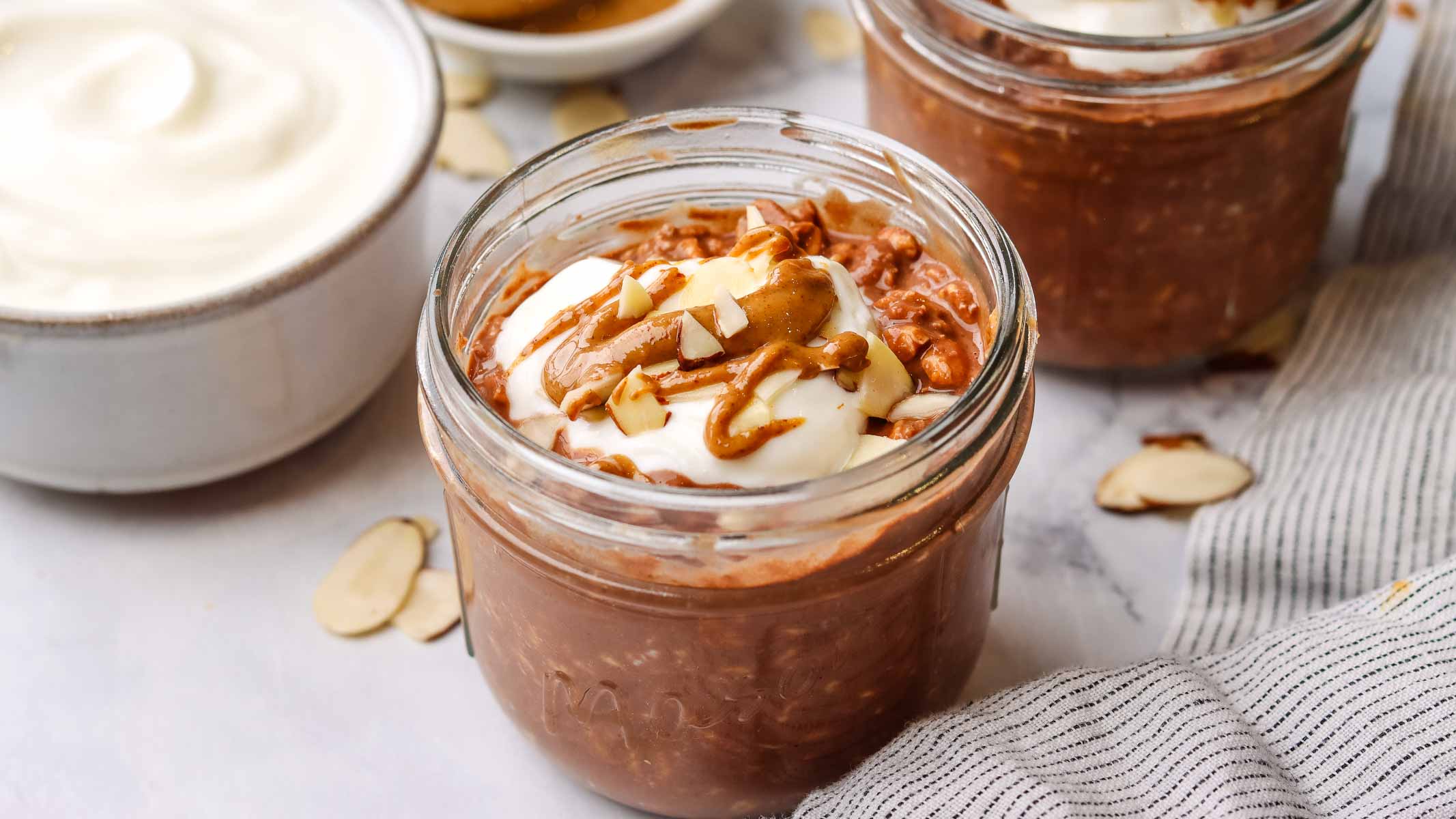This Chocolatey Jar of Overnight Oats Is Pure Morning Motivation