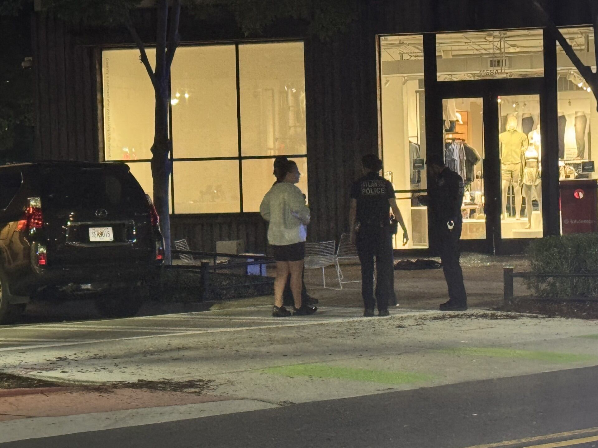 Break-in reported at West Midtown Atlanta Lululemon store