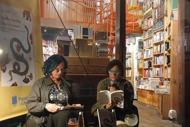 Melba Escobar presentó en Bogotá su libro de columnas de opinión ‘Huir ...