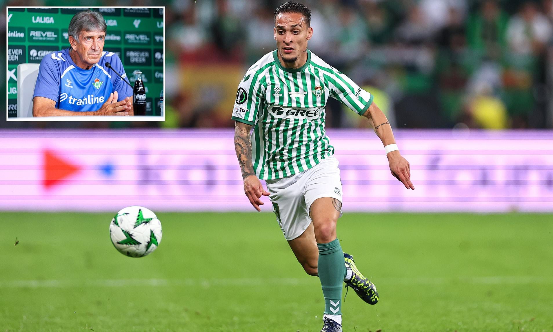 Real Betis manager gives update on Antony and sends message to Man United