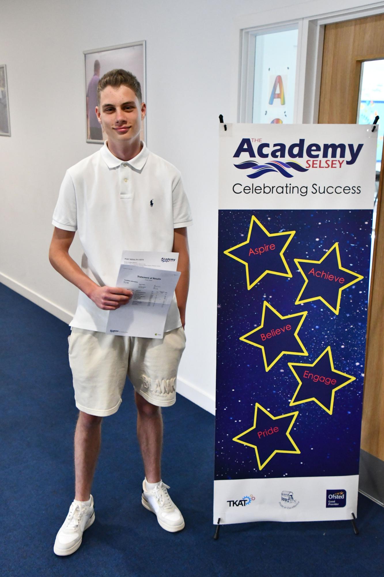 The Academy, Selsey celebrates a second consecutive record-breaking year