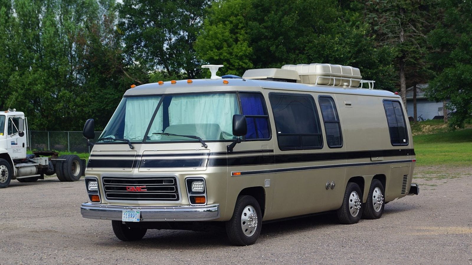 10 RV mistakes that instantly make you 'that guy'