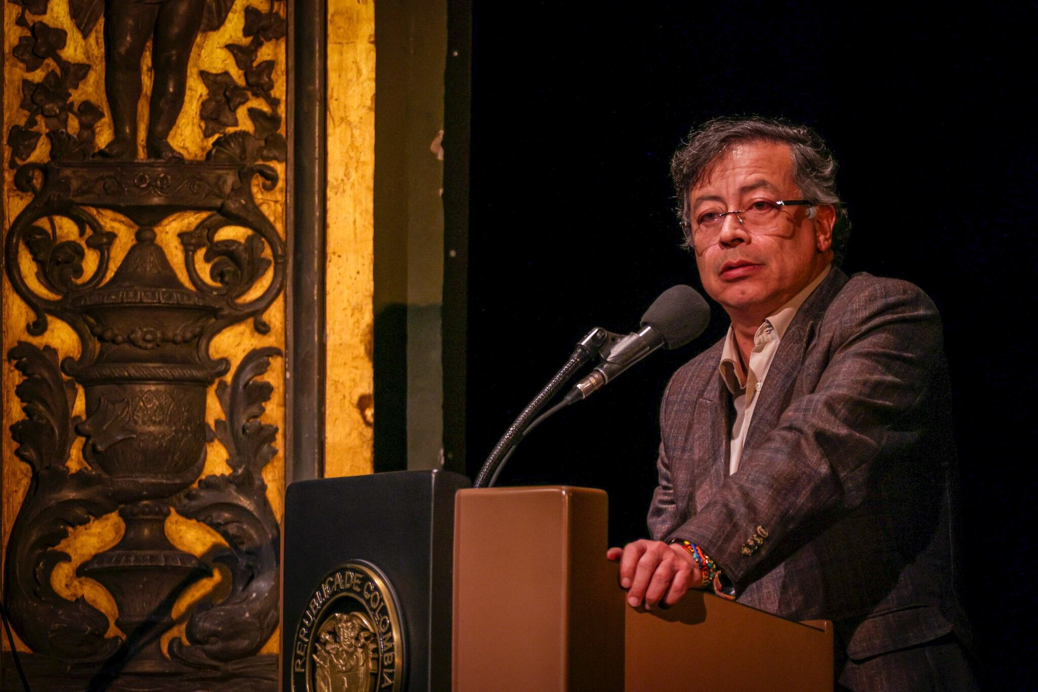 Gustavo Petro lanzó fuerte advertencia por demora en la aprobación de ...