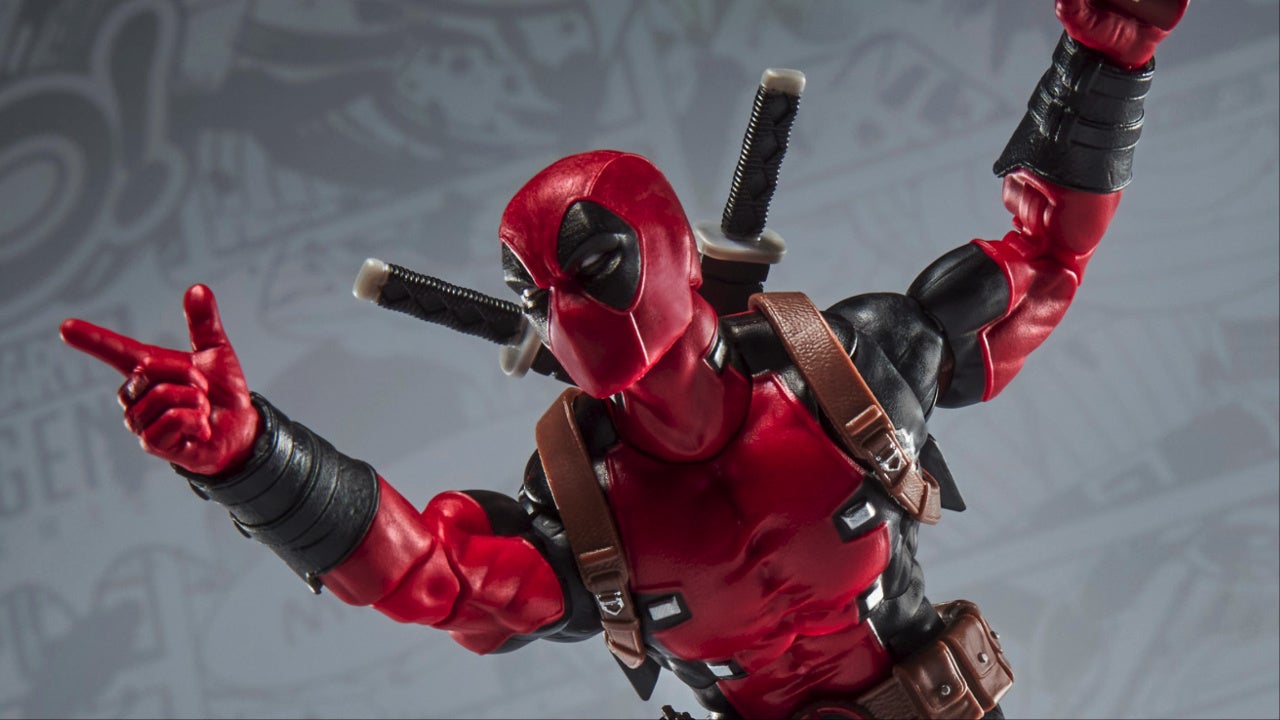 Hasbro's Marvel Legends Maximum Series Deadpool Is the Ultimate Wade ...