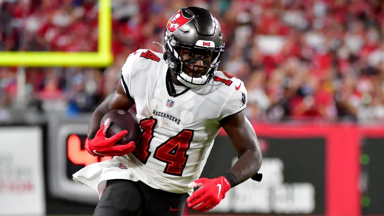 Buccaneers reveal injury update on former Penn State wide receiver ...