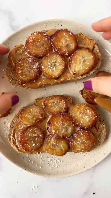 Delicious Caramelized Banana Toast Recipe
