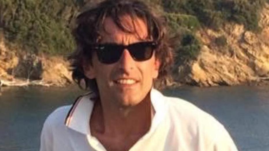 David Petri, muore a 52 anni avvocato e docente: lascia la moglie e la ...