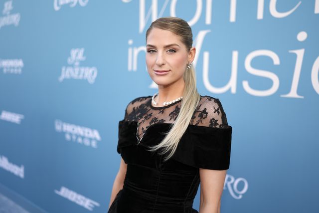 Meghan Trainor Debuts a Dramatic Transformation With Full Bangs and ...