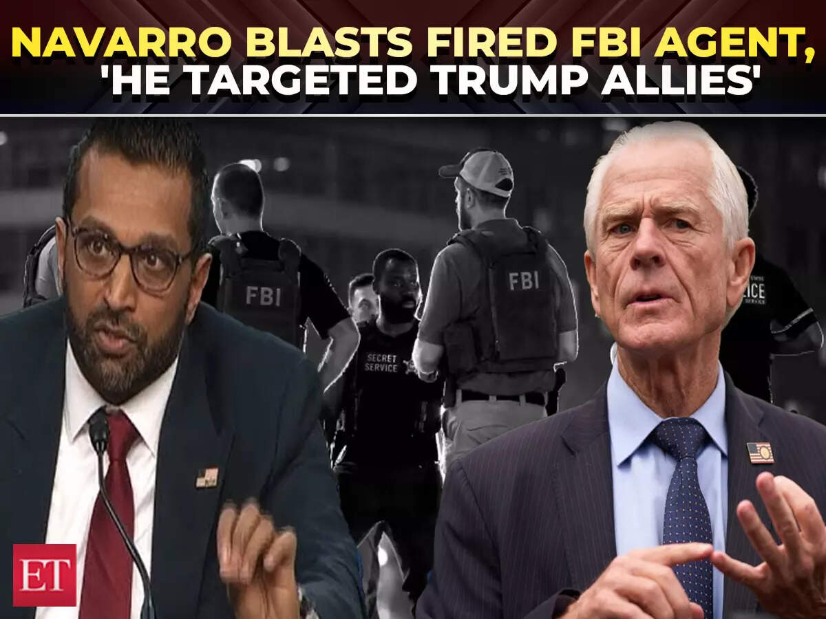 'Same guy that put me in handcuffs!': Navarro blasts fired FBI agent ...