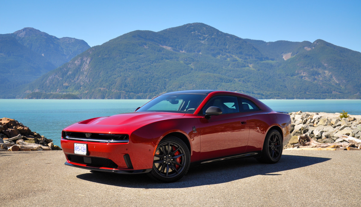 Today's biggest car news: Toyota recalls the Camry, Dodge raises prices ...