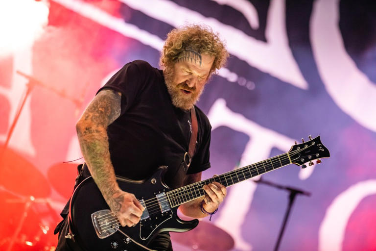 Brent Hinds, co-founder of heavy metal band Mastodon, dies in ...