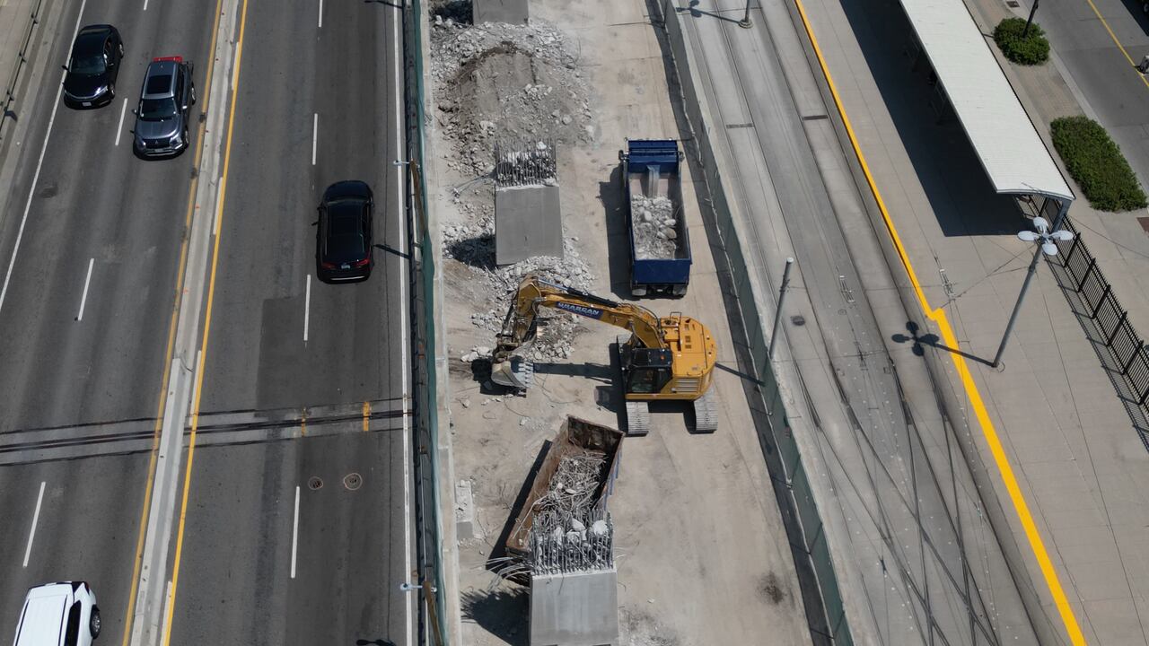 Gardiner Expressway construction time 'halved' but completion date ...