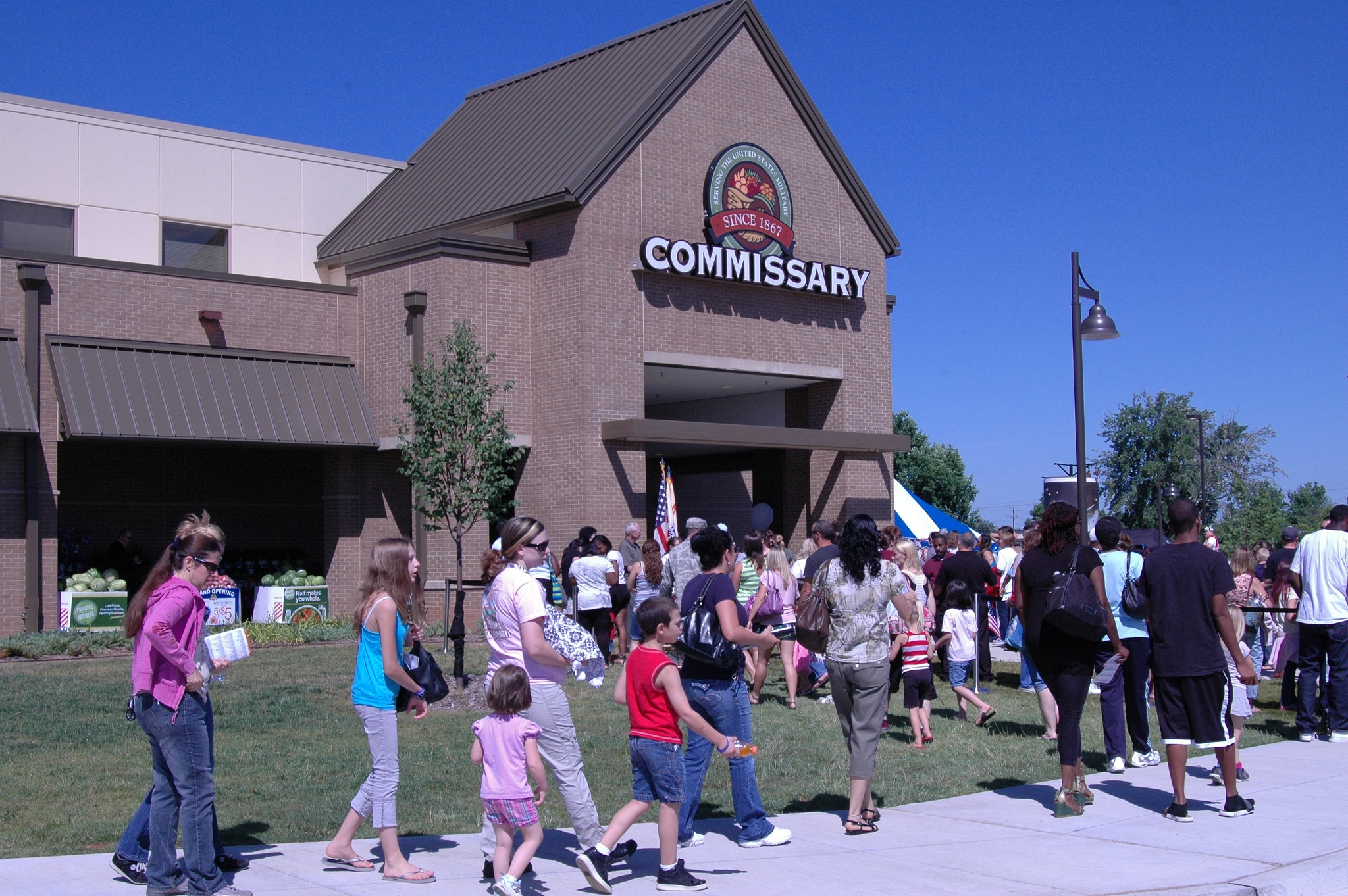 DOD civilians await decision on commissary shopping privileges