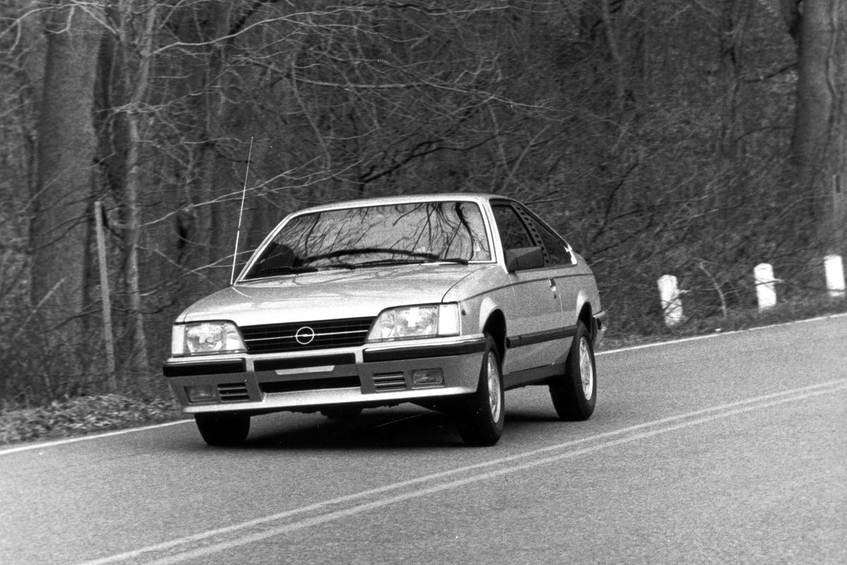 Take a Look at the Definitively ’80s 1983 Opel Monza 3.0E Fastback