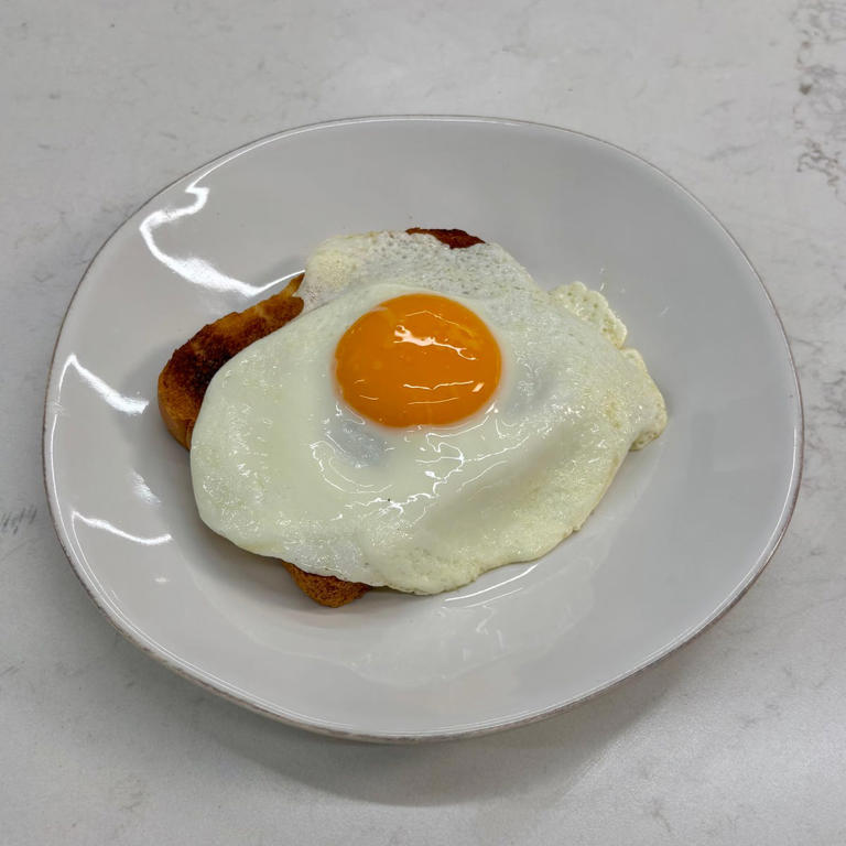 Does The Color Of Your Egg Yolk Matter? Experts Explain