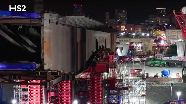 HS2 engineers move massive 1,631 tonne steel bridge into place over ...