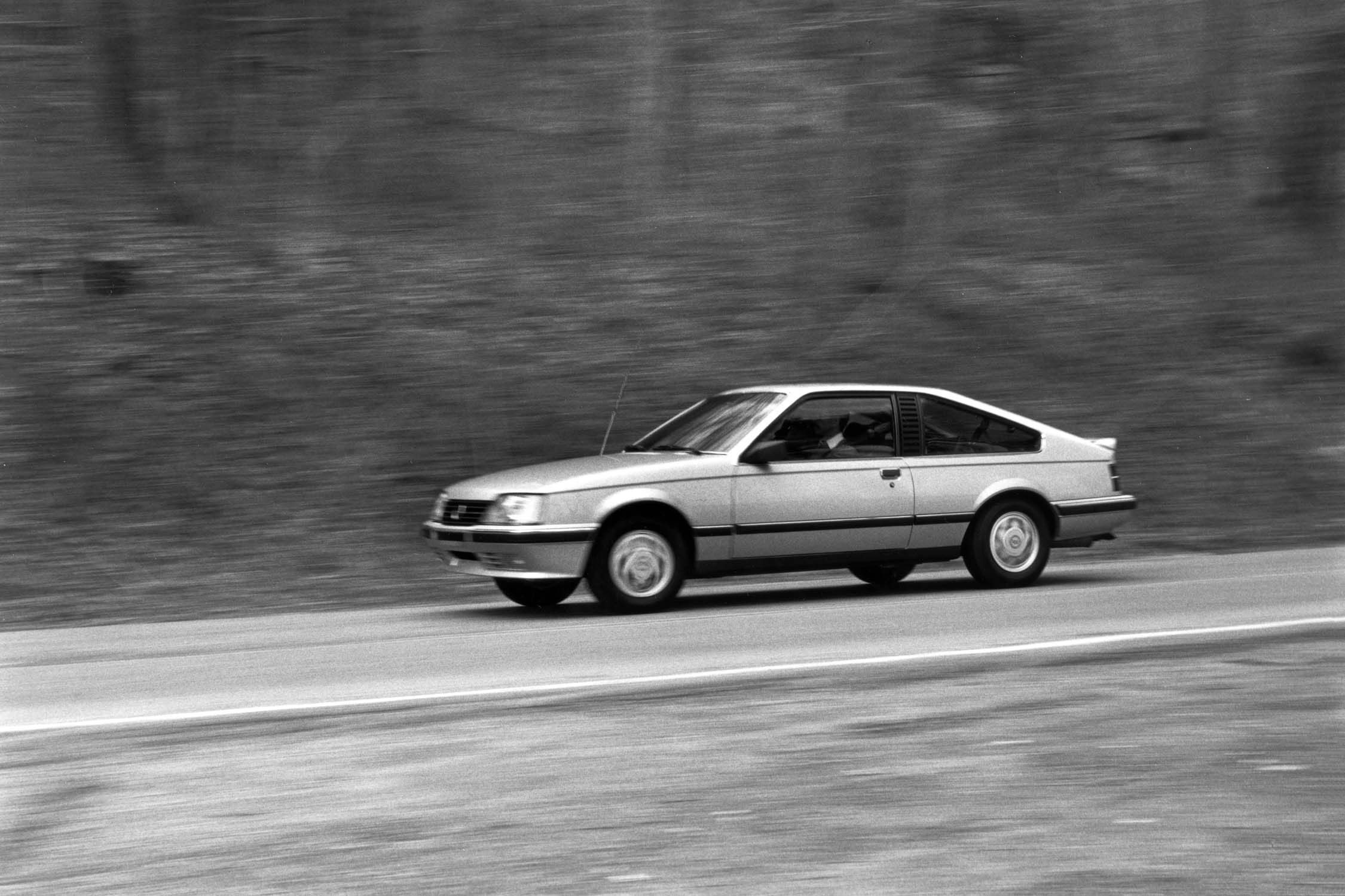 Take a Look at the Definitively ’80s 1983 Opel Monza 3.0E Fastback