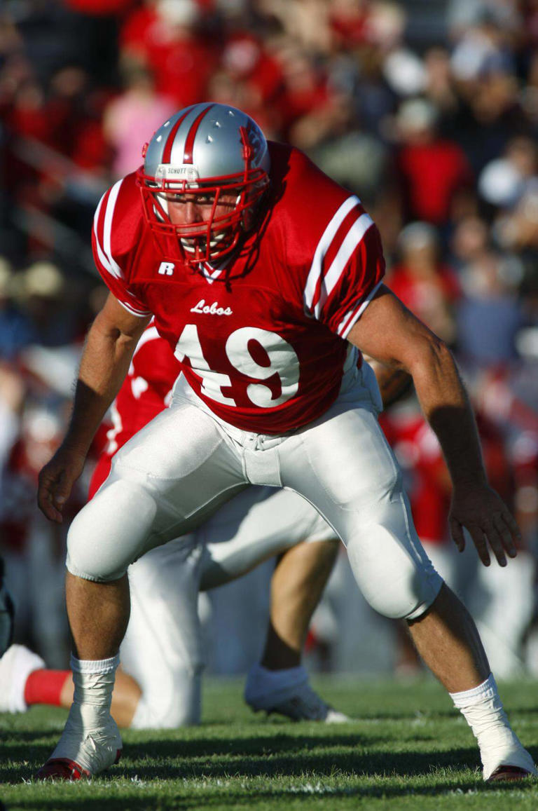 Michael Chiklis-led football movie ‘The Senior' to hold premiere in ...