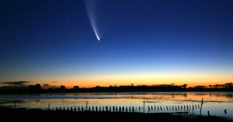 Did Comets Bring Water to Earth? Water Found on 'Devil Comet ...