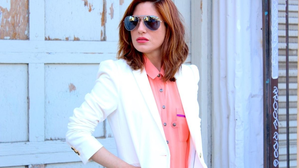 Beyond the Outfit: 7 Timeless Traits of a Truly Elegant Woman