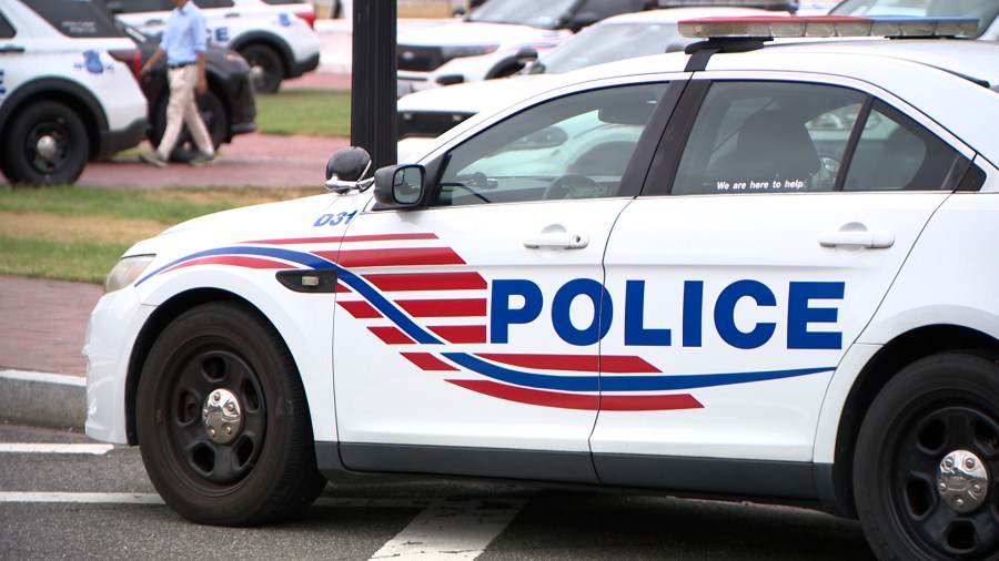 Man ambushes, kills victim in DC shooting, officials say