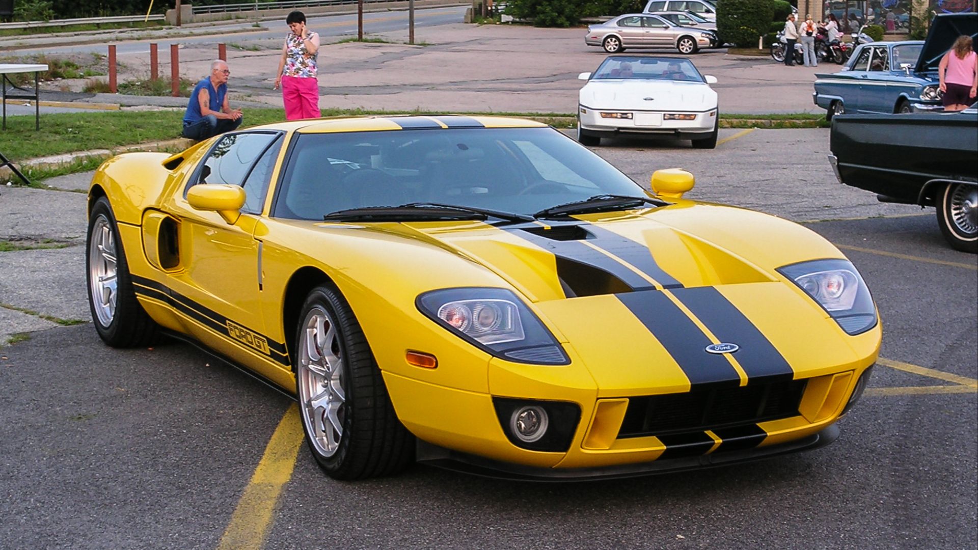 10 Cars That Are Hardest To Find Parts For & 10 With No Trouble